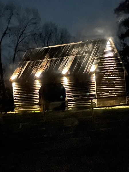 Landscape Lighting Gallery | Outdoors Well Lit