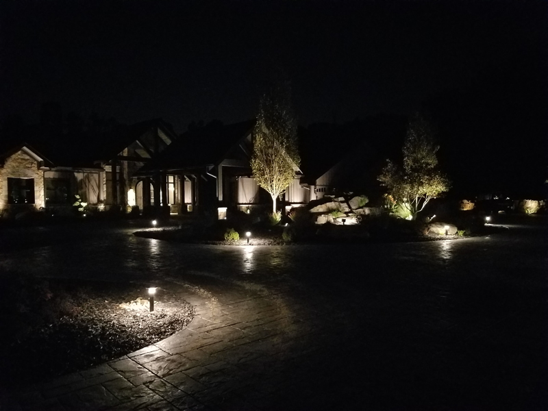 Landscape Lighting Gallery | Outdoors Well Lit